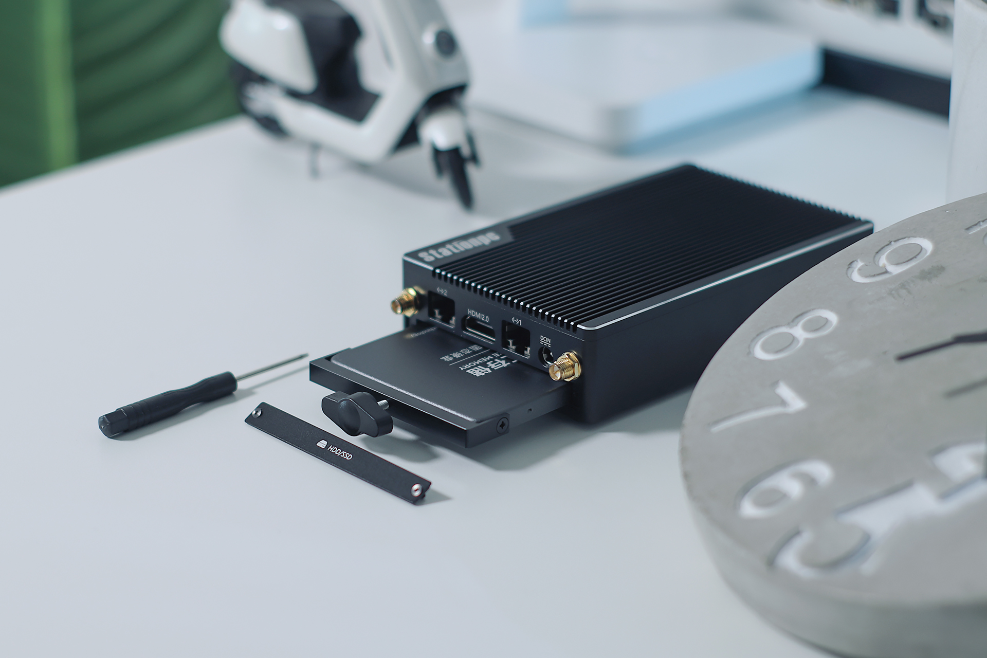 拥有一台官方多系统支持的盒子是什么体验？Station P2开箱 - Station P2 - StationPC社区